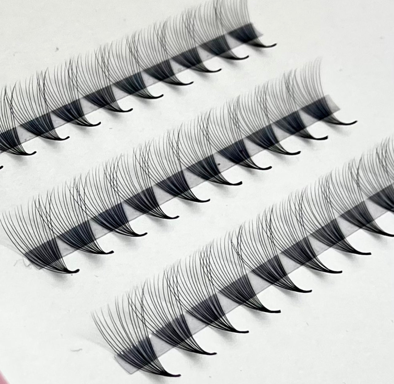 Mix 10D Ultra Speed | Pro-Made Fans | 1000 Fans – Plush Lash Supplies